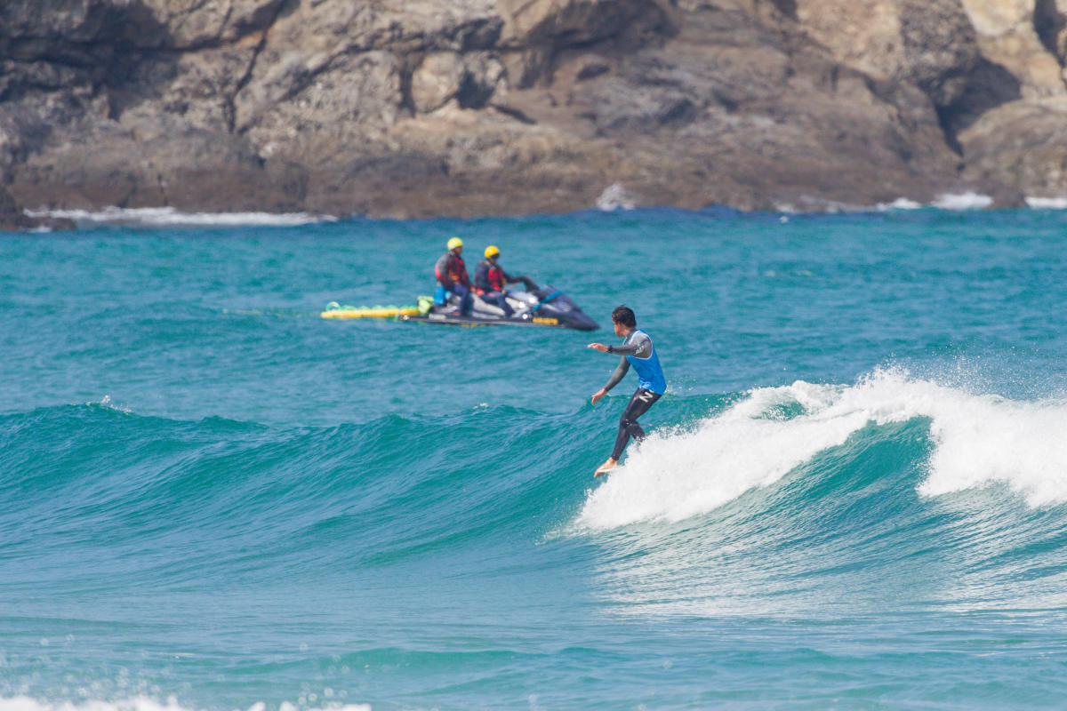 Lucas Garrido Lecca a un paso de los octavos en Pantin | Olas Perú ...